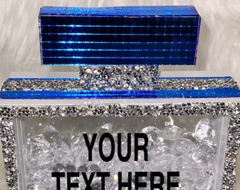 LeosFinestGlam - Etsy