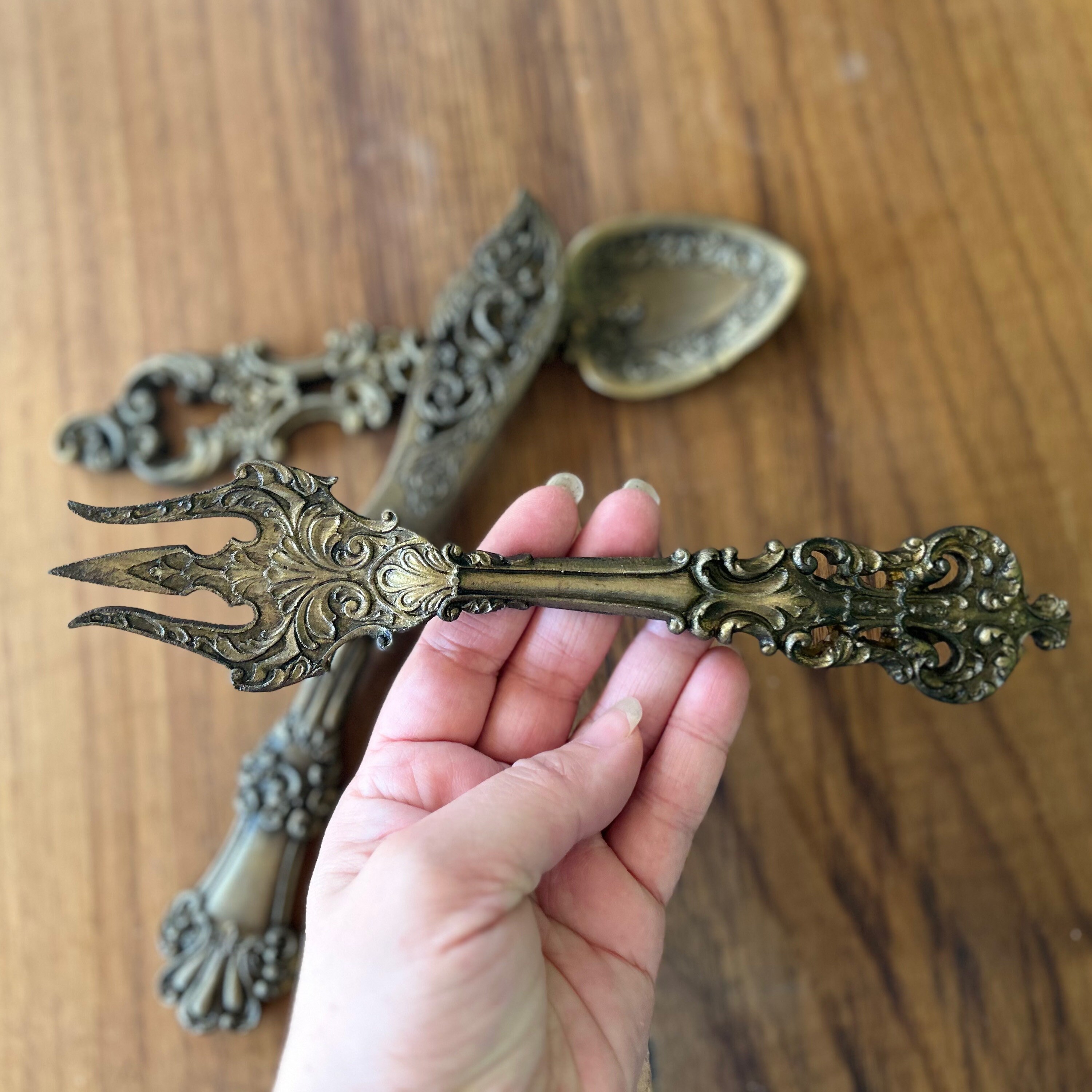 Kitchen Decor - Cutlery Wall Decor Sculpture of Vintage - Giant Utensil ...