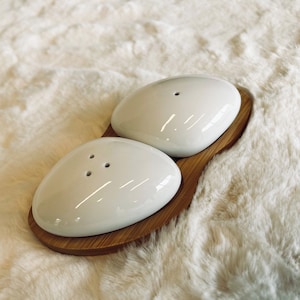 Handmade Stone Design Ceramic Salt and Pepper Shakers, Ceramic Salt and ...