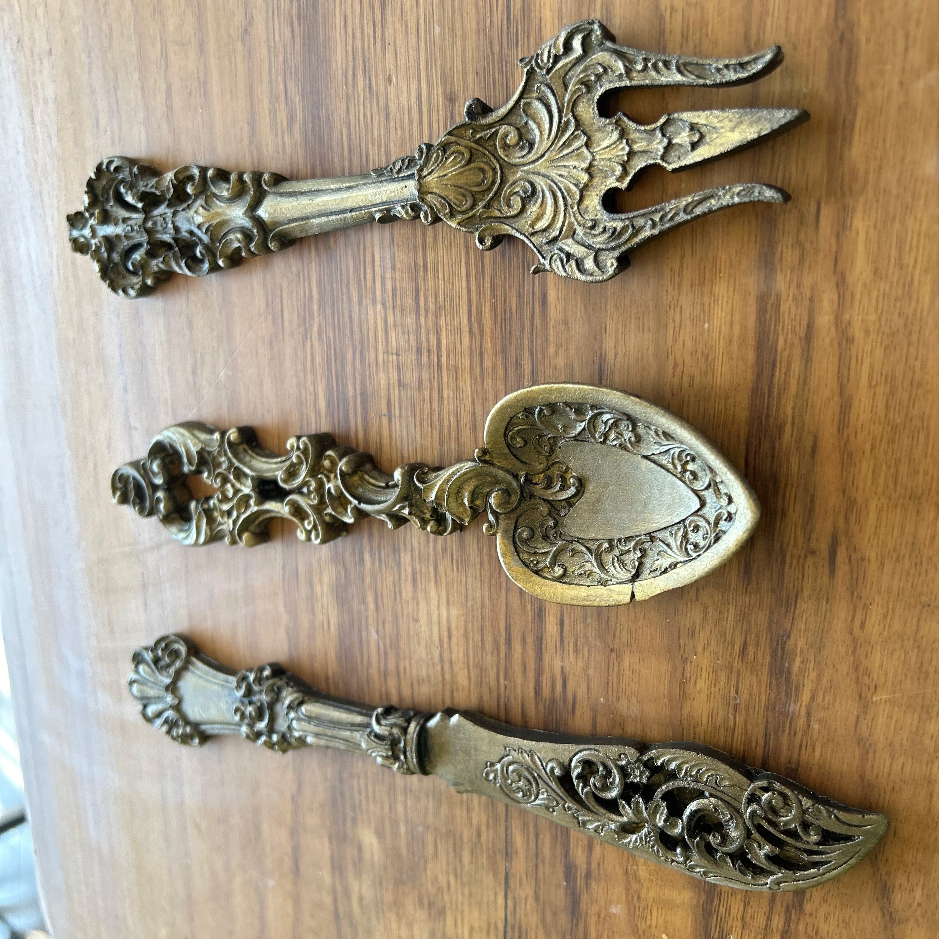 Kitchen Decor - Cutlery Wall Decor Sculpture of Vintage - Giant Utensil ...