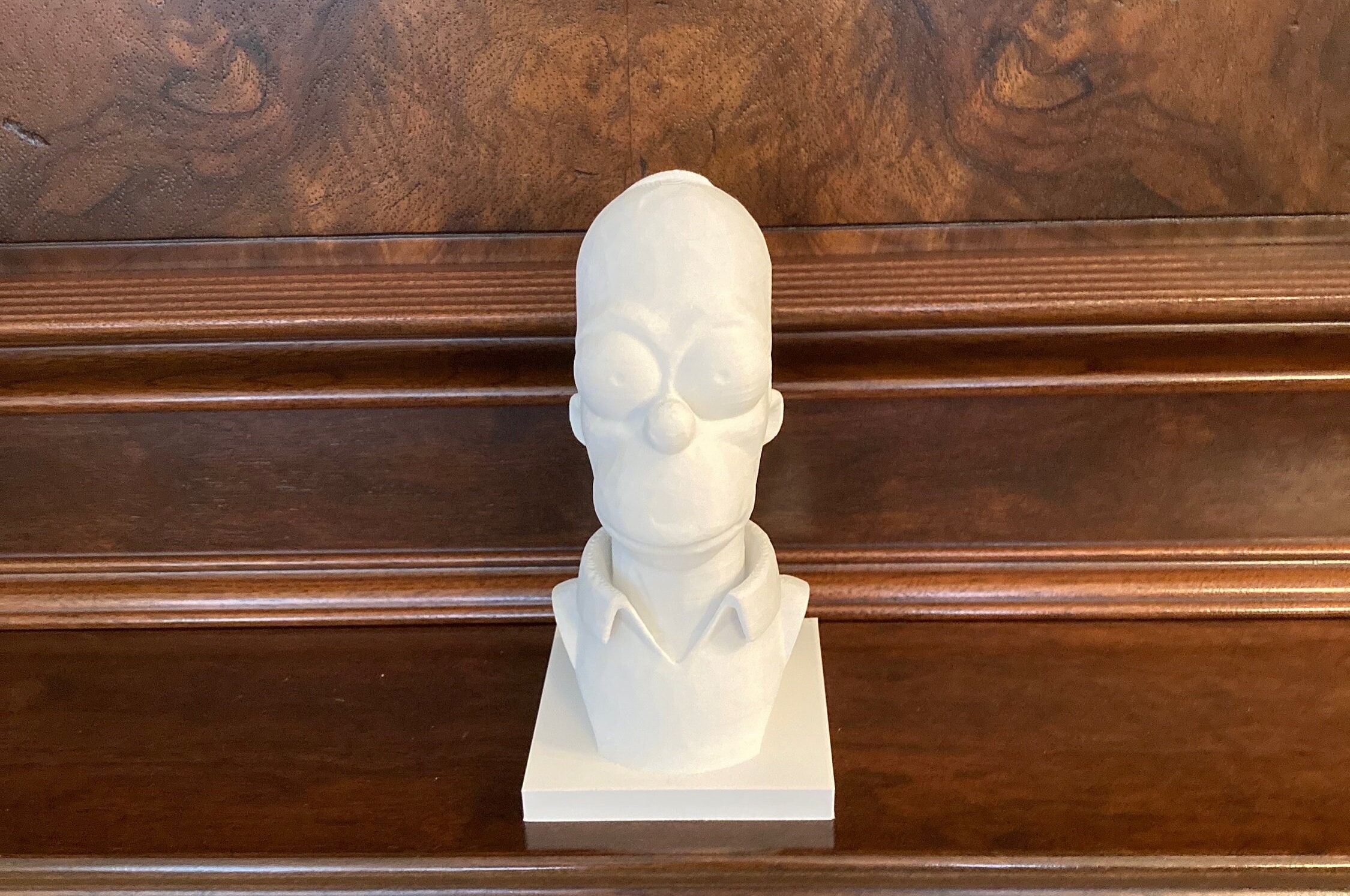 The Simpsons/ Homer/ Marge/ Bart/ Lisa/ Maggie/ the Simpsons Busts/ the ...