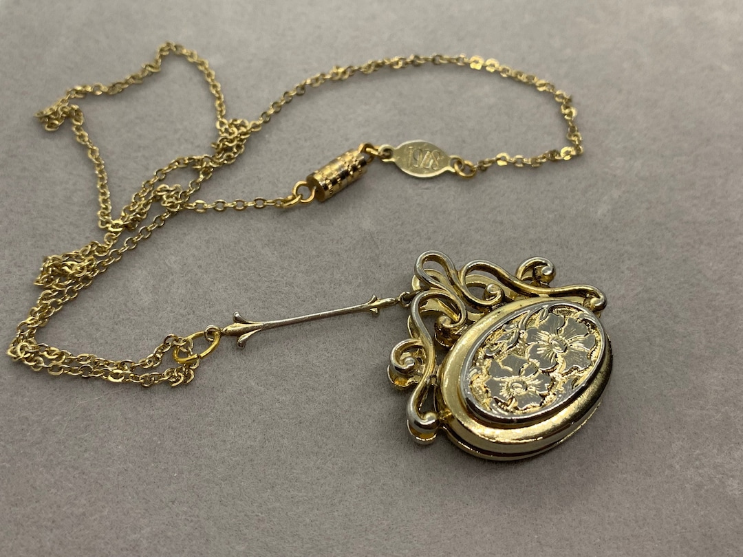 Vintage Engraved Gold Locket, Rare Victorian Photo Ornate Floral ...