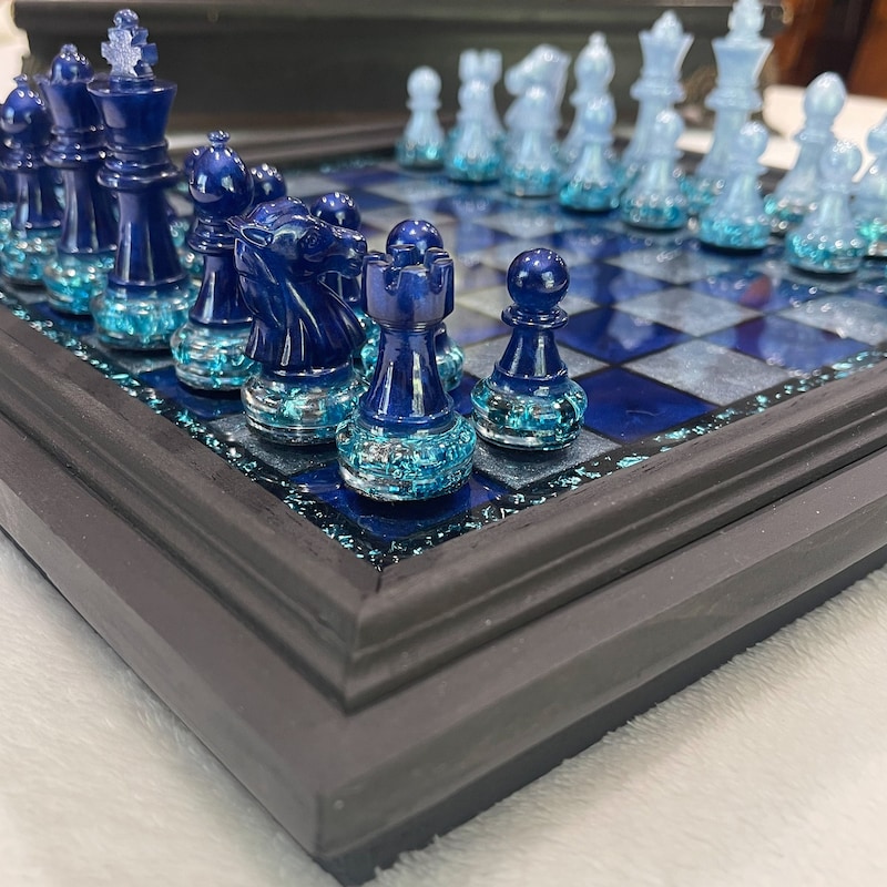Resin Chess Set - Etsy
