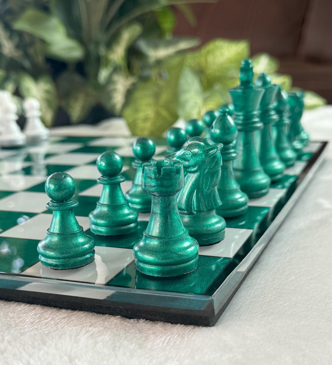 Handmade Resin Chess Set | Emerald Envy | Luxury Game & Display Piece | Unique Gift for Chess ...