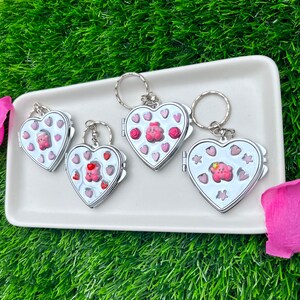 Poyo Heart Mirror Keychain - Etsy