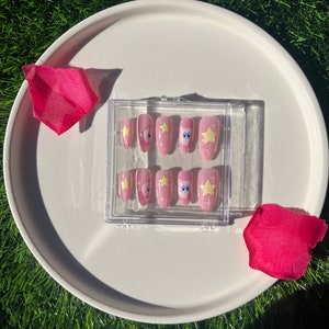 Poyo Acrylic Nail Set - Etsy