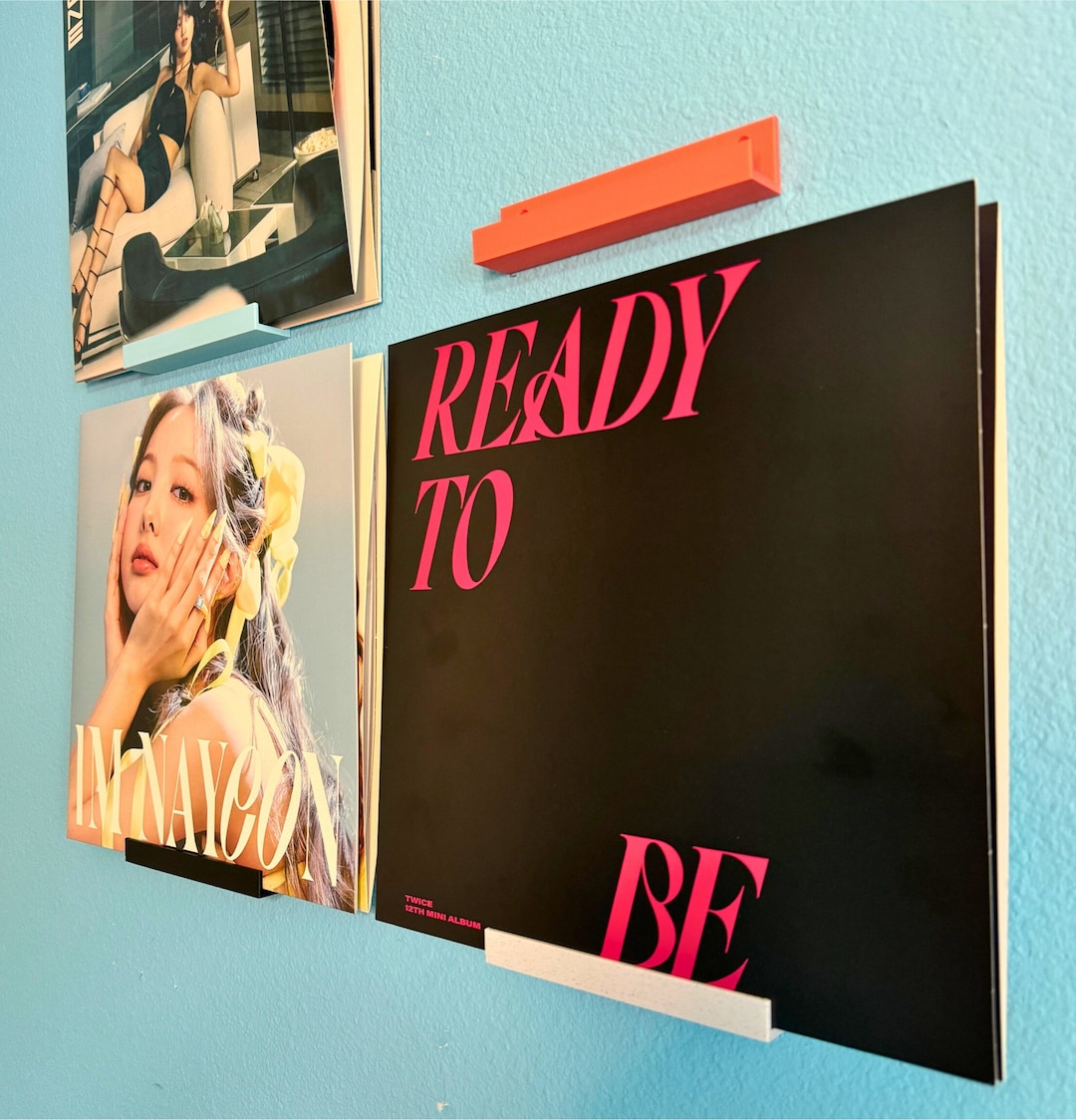 Organize Your Vinyl Collection in Style - Modern Wall Mount Shelf for ...