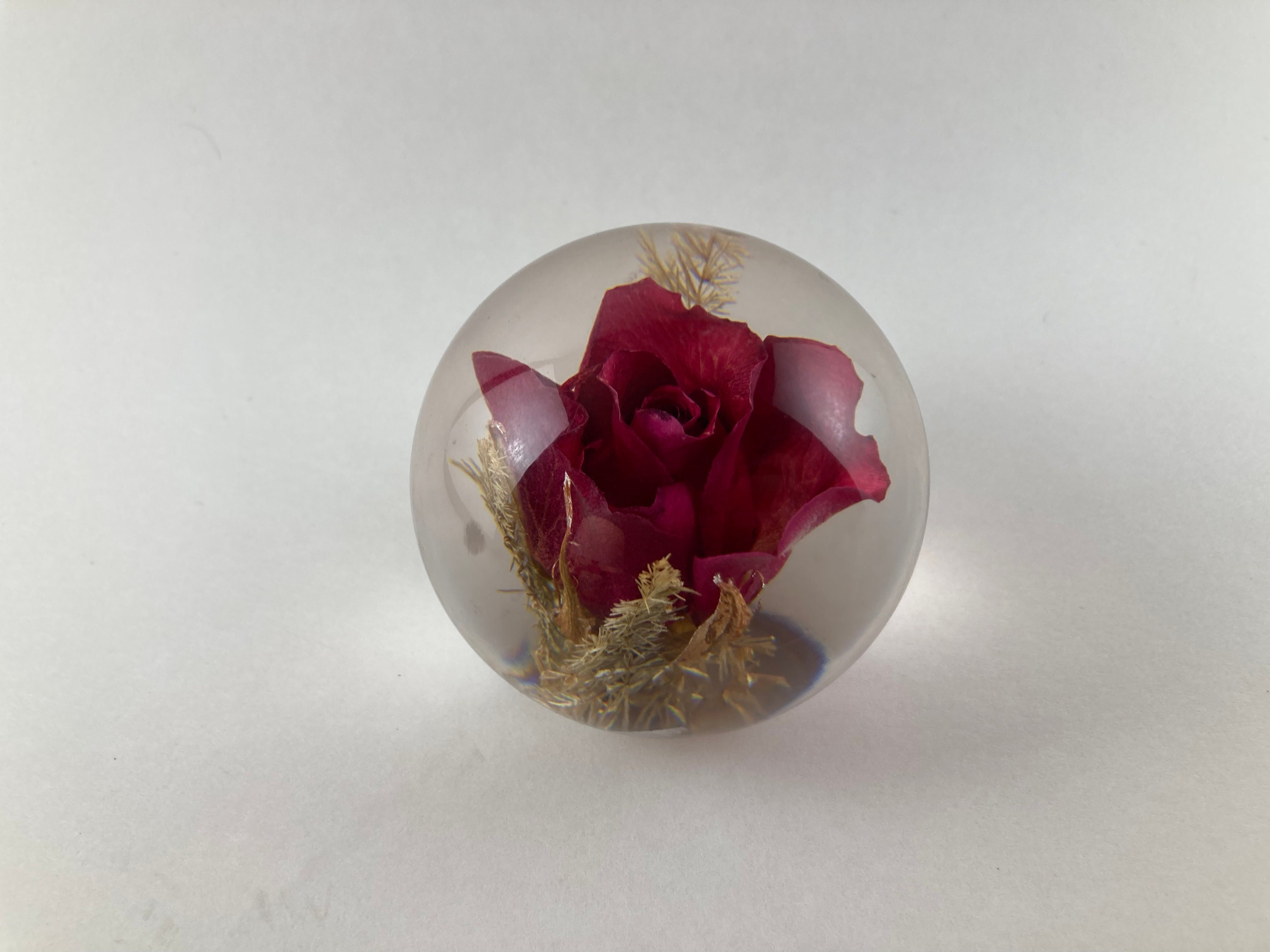 Rose Paperweight for sale| 78 ads for used Rose Paperweights