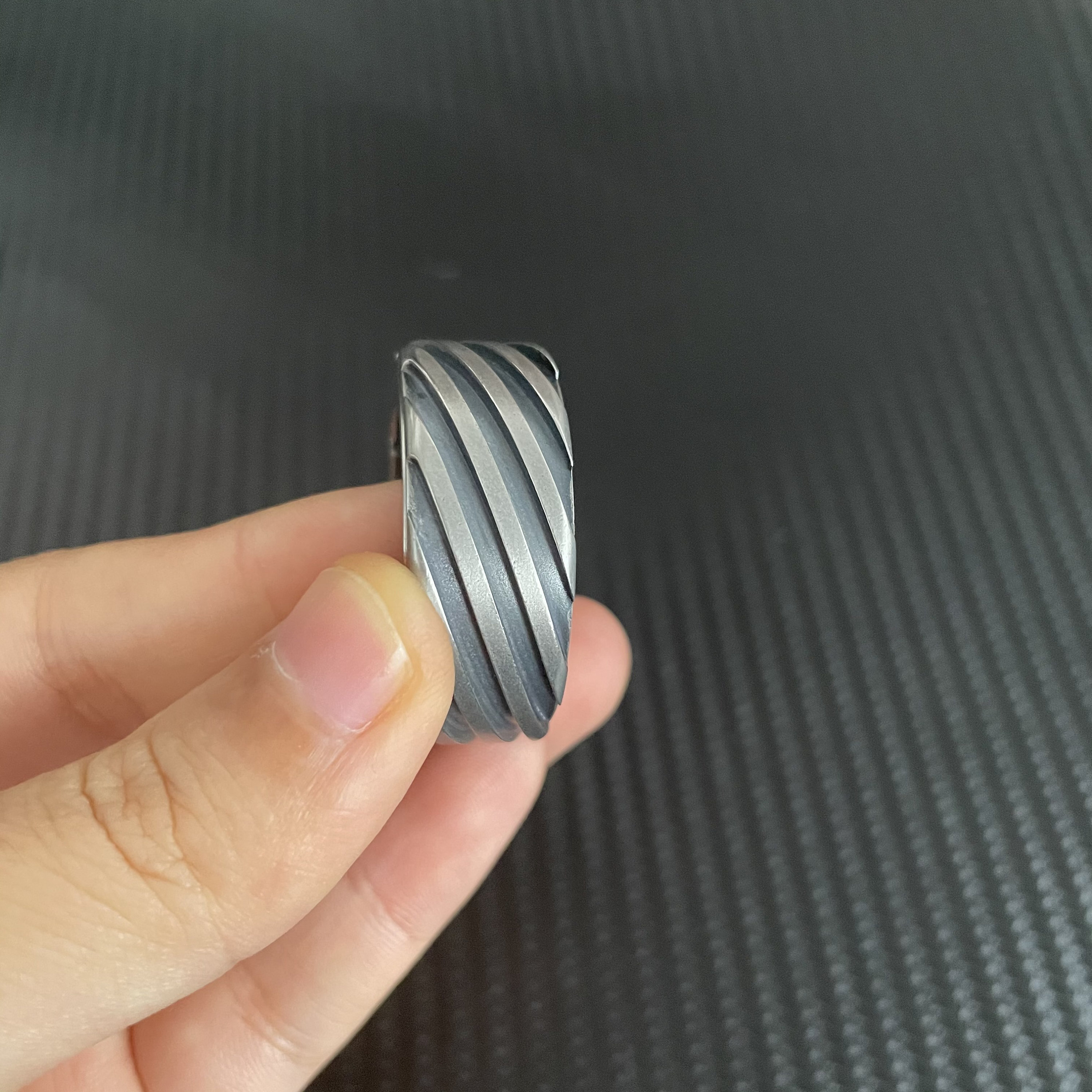 LAUTIE Mechanic Ring Sliding Fidget Toy Paragraph Fidget - Etsy