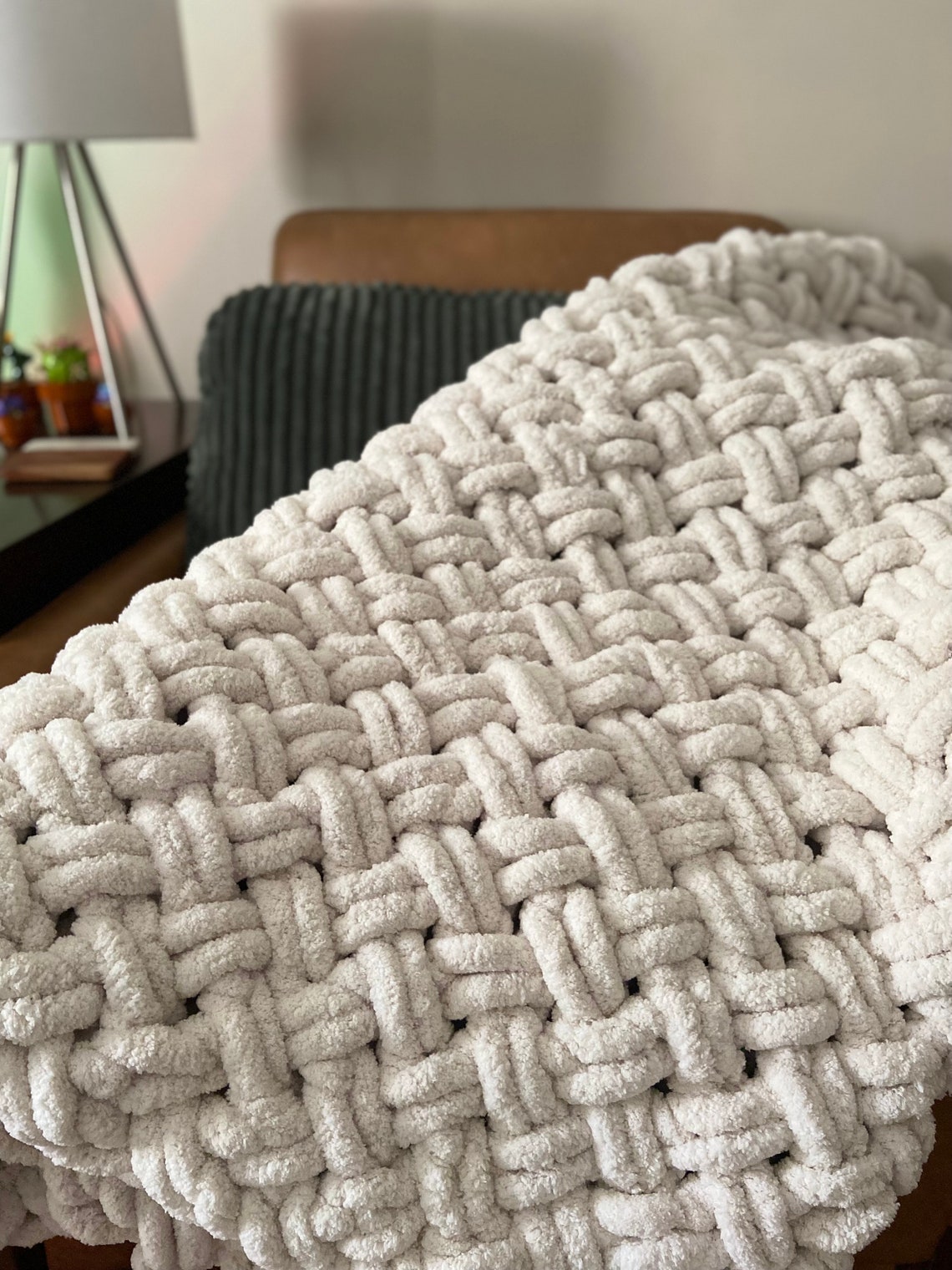 Cozy Criss Cross Stitch Chunky Knit Throw: Textured Basket Weave ...