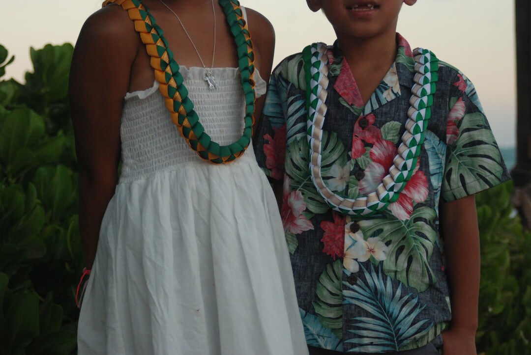 Keiki Leis - Set of 2 Leis - Etsy