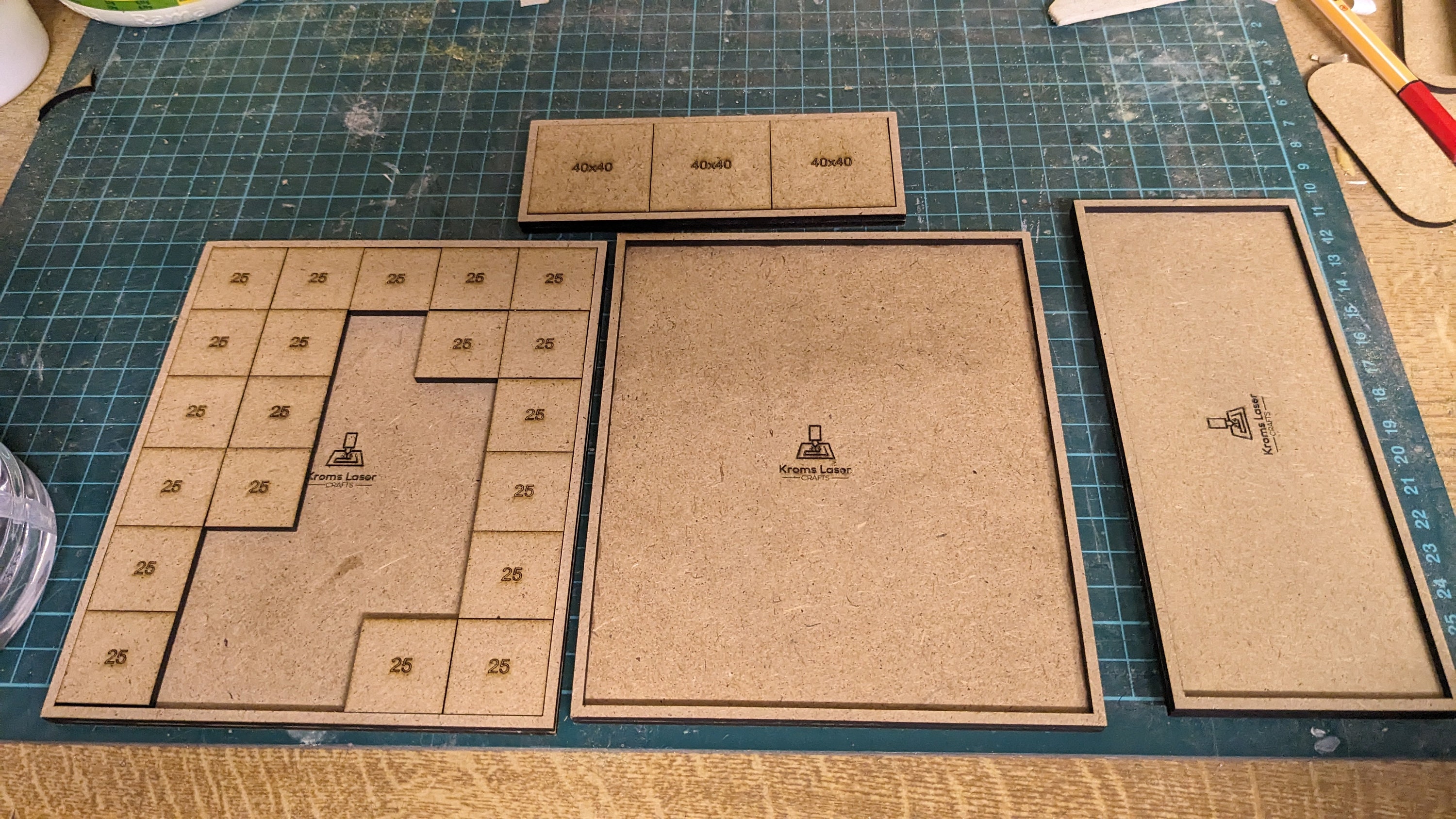 Tabletop Regiment Base for Square Bases in Different Formations for ...
