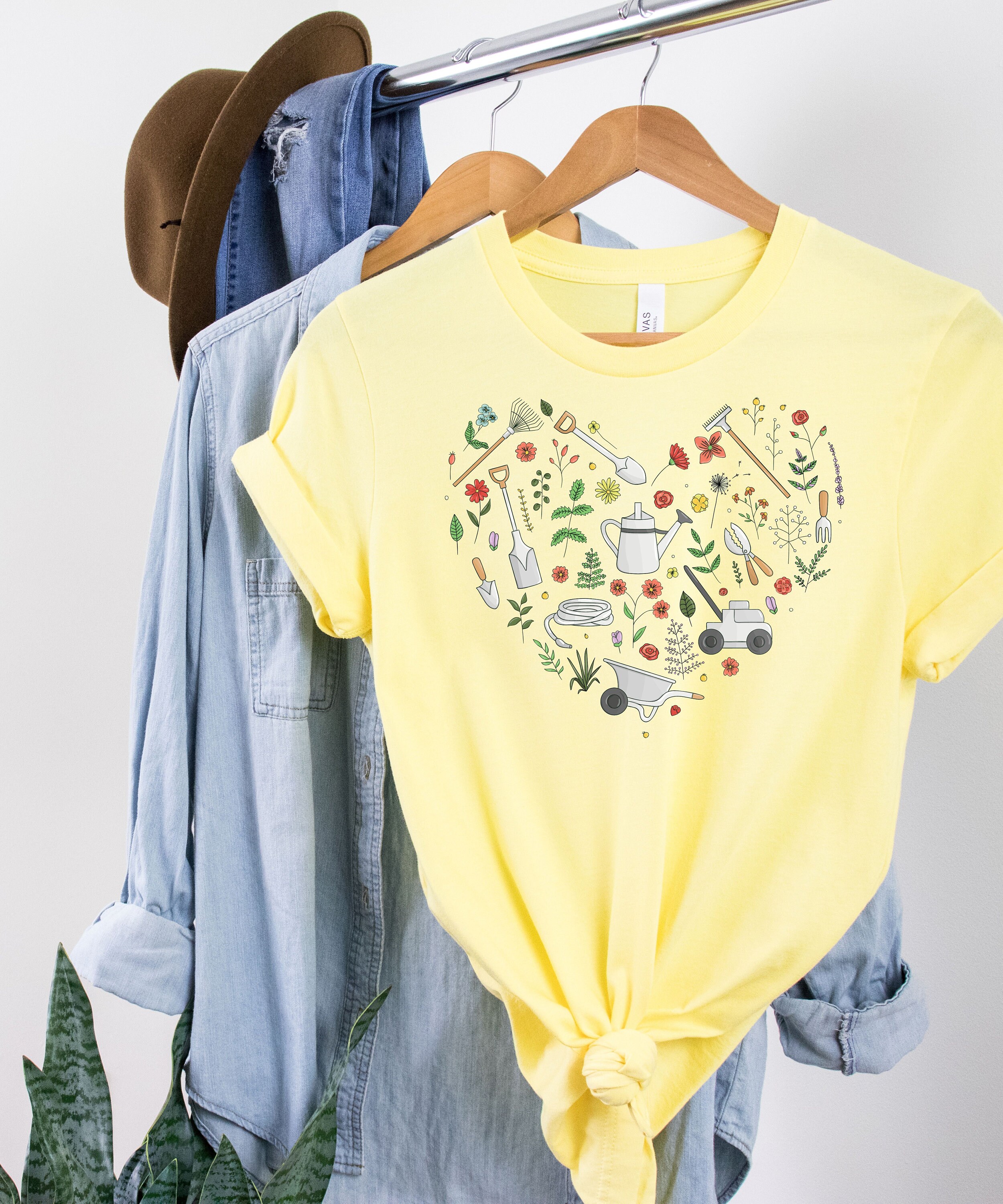 Gardening Shirt for Gardeners T-shirt for Plant Lovers of Gardening ...