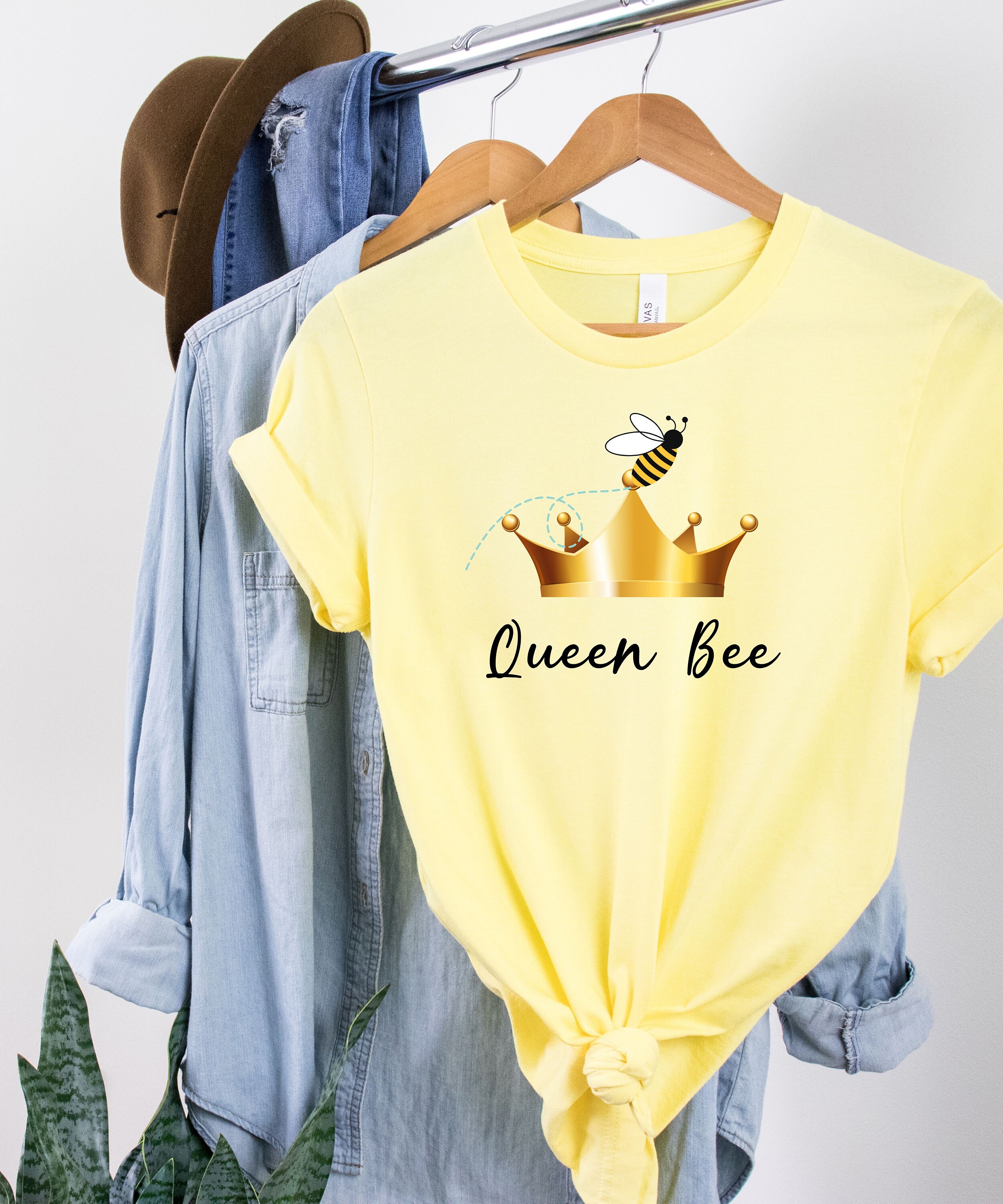 Queen Bee Shirt, Bee Tshirt, Honeybee T-shirt, Queen Bee T-shirt, Gift ...