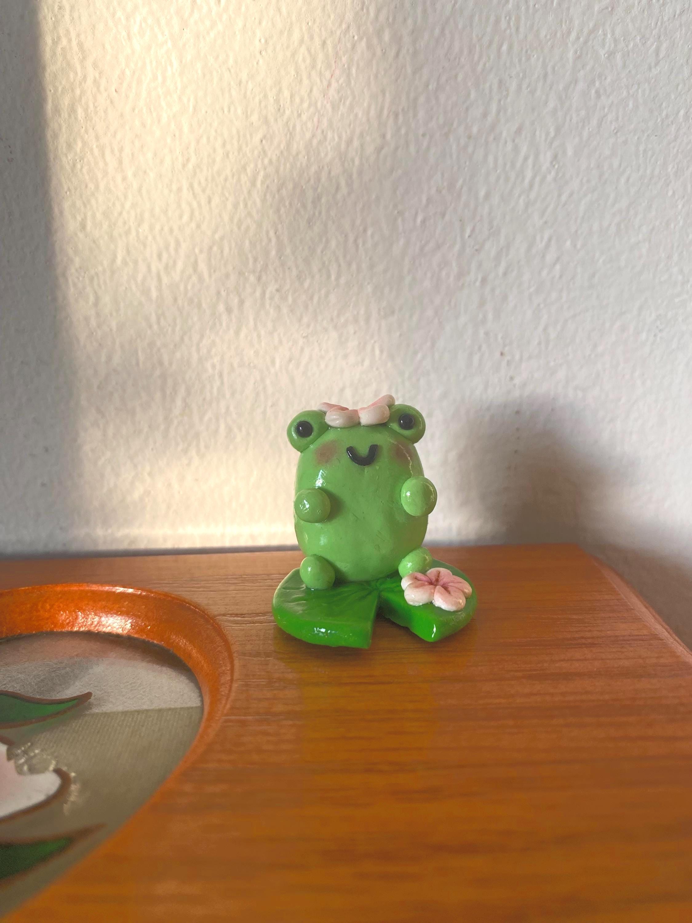 Frog Sitting on a Lily Pad Trinket/desk Buddy-polymer Clay Figurine ...