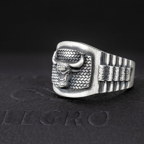 Jewelry Taurus Ring - Etsy