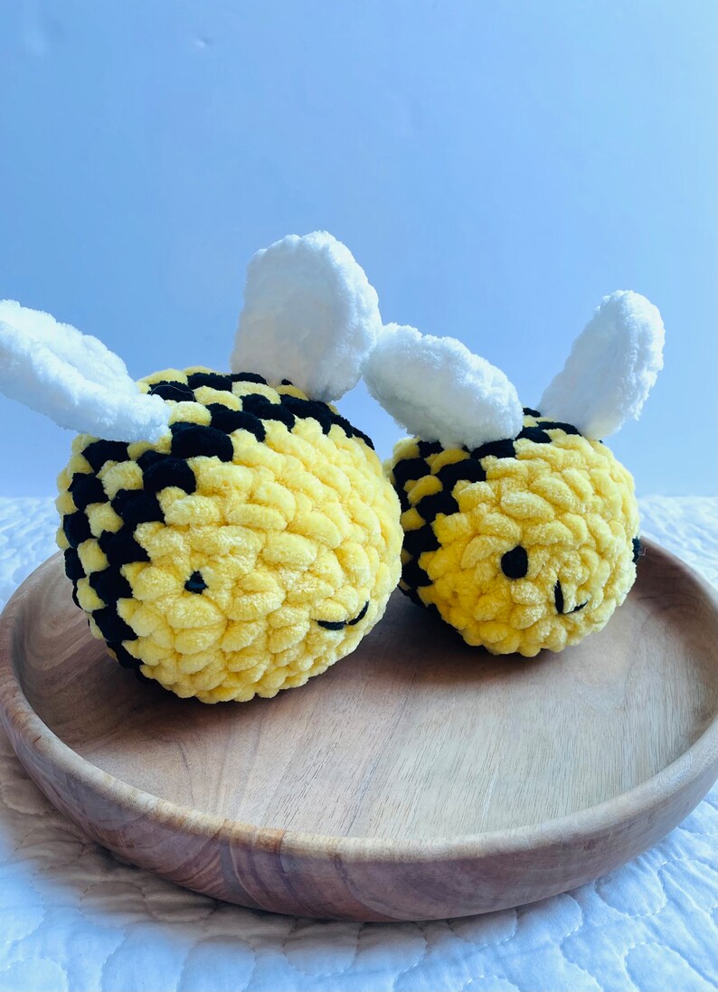 Crochet Bee Tik Tok Bee Made to Order Nursery Decoration - Etsy
