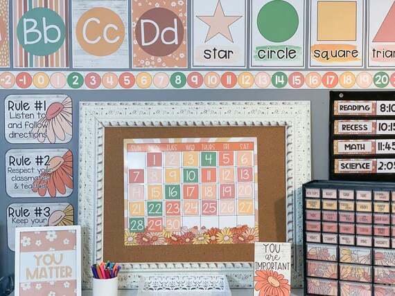 Retro Daisy Classroom Decor Bundle - Etsy