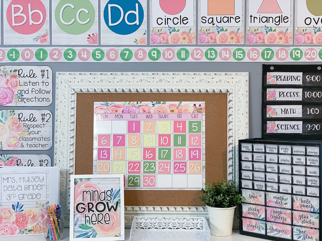 Floral and Shiplap Classroom Decor Bundle - Etsy