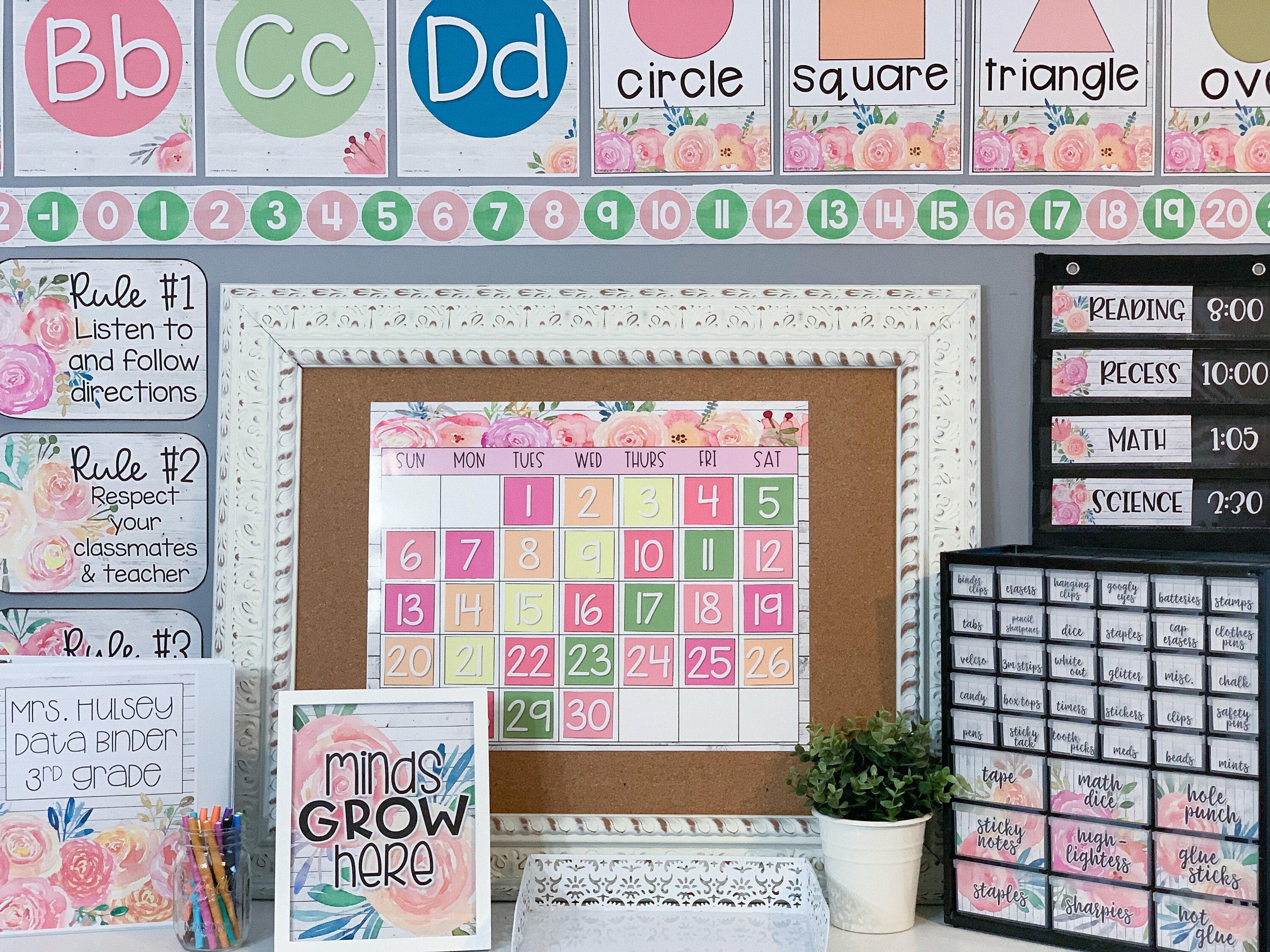 Floral and Shiplap Classroom Decor Bundle - Etsy