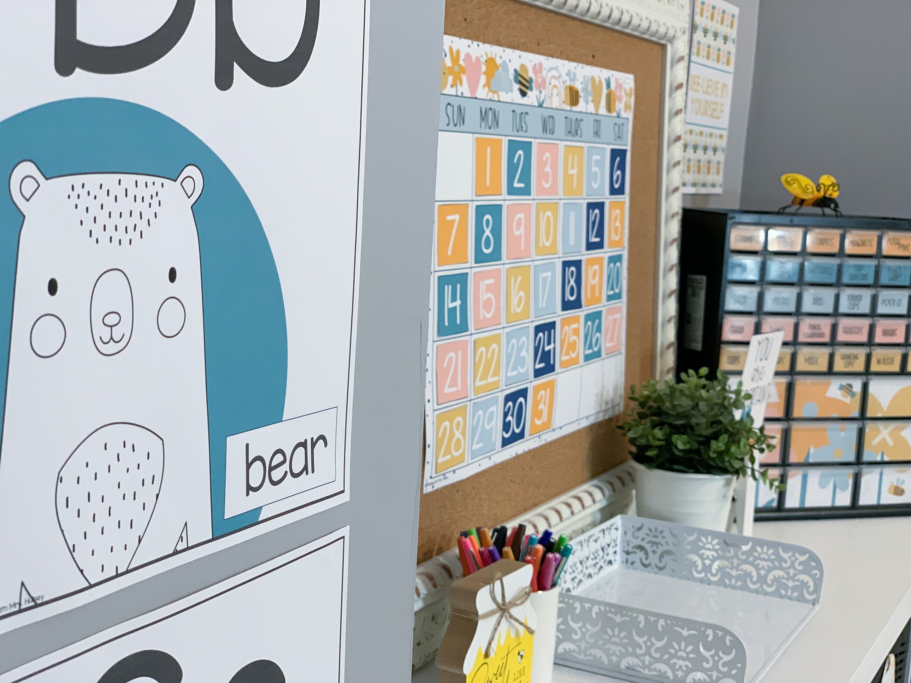 Bee Classroom Decor Bundle - Etsy