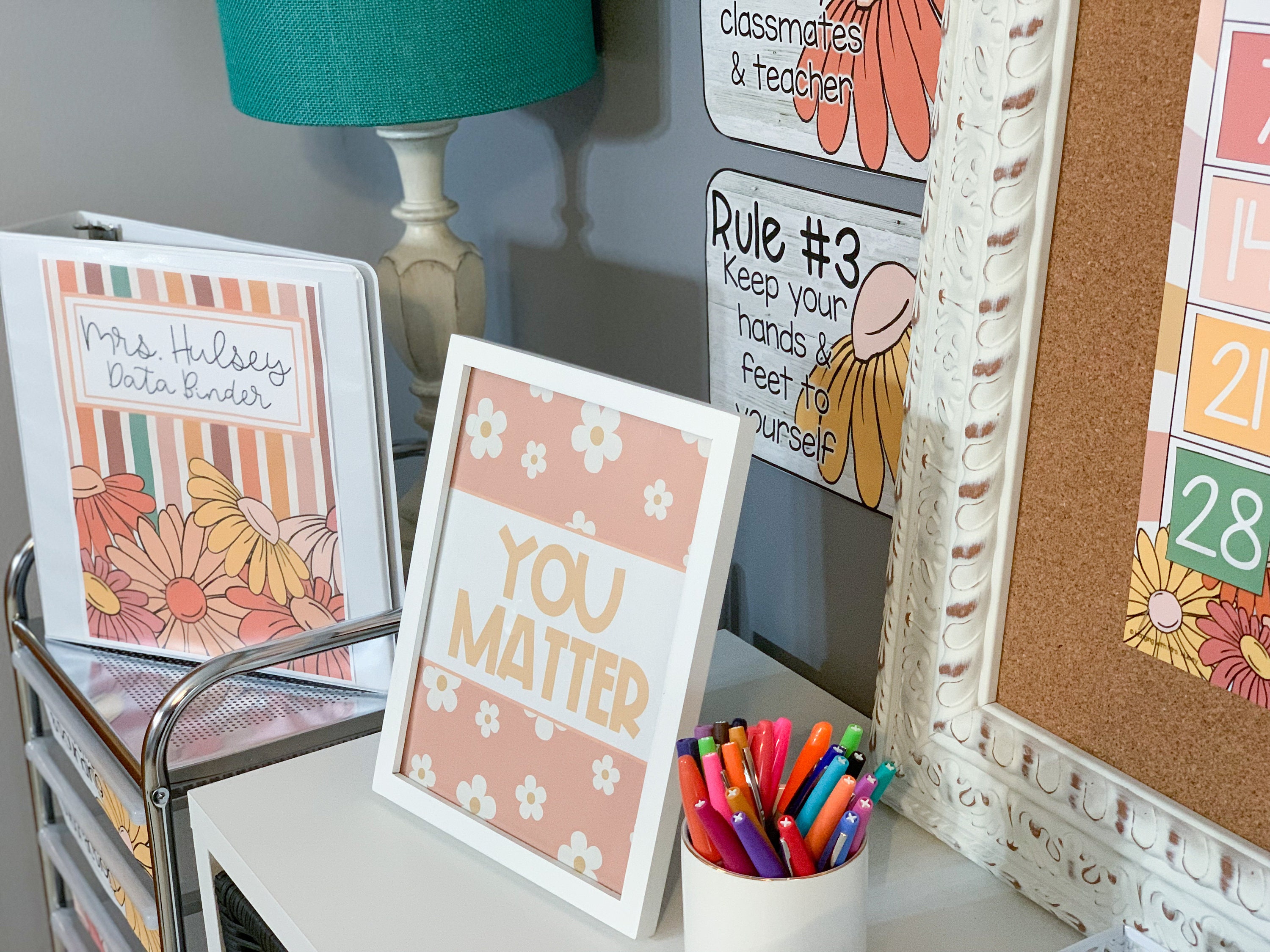 Retro Daisy Classroom Decor Bundle - Etsy