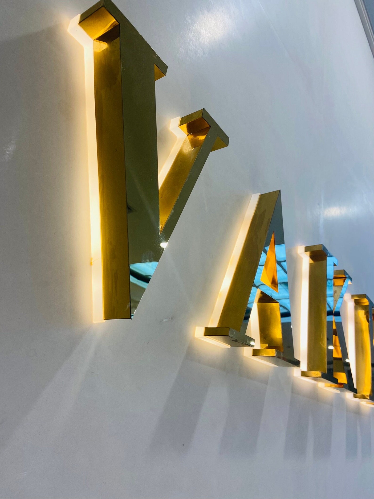 3d Led Signage 3d Backlit Sign, Custom Outdoor Logo, Light Sign 3d ...