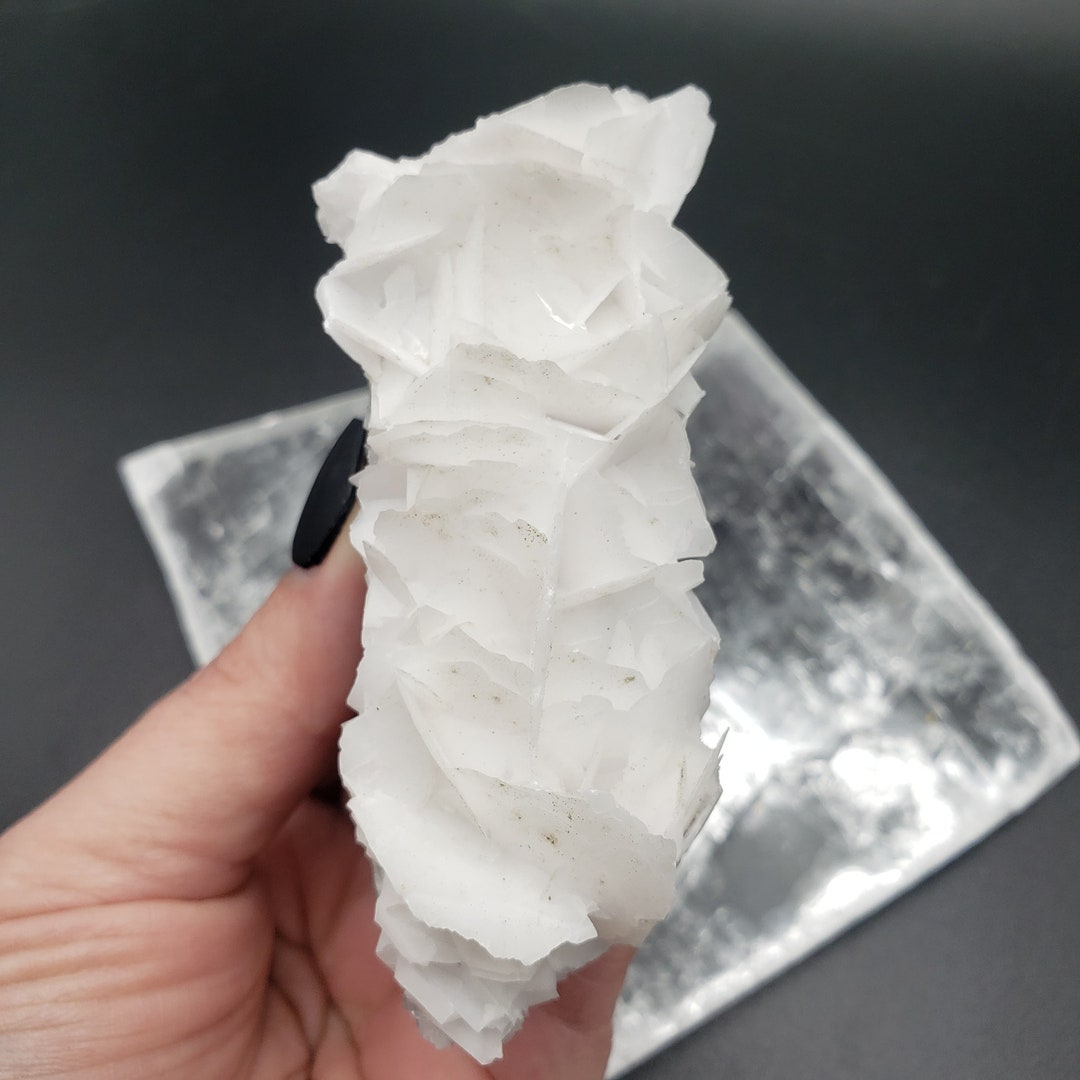 Angel Wing Calcite From Mexico, UV Reactive - Etsy