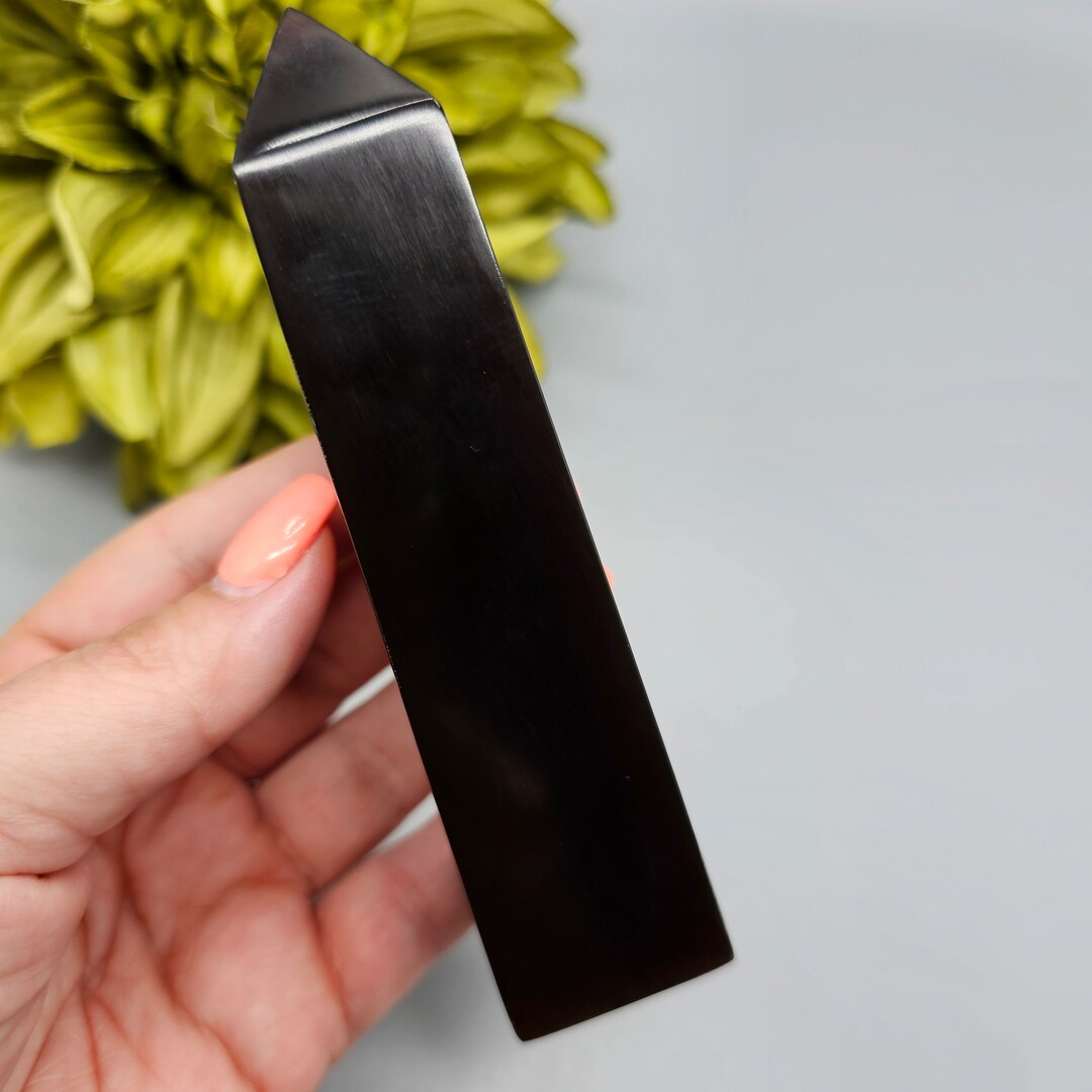 Amber Tower From Indonesia 4" Obelisk UV Reactive Fossilized Tree Resin ...