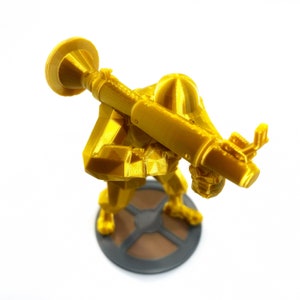 Team Fortress 2 Soldier Figurine 3D Printed Low Poly TF2 Soldier Model ...