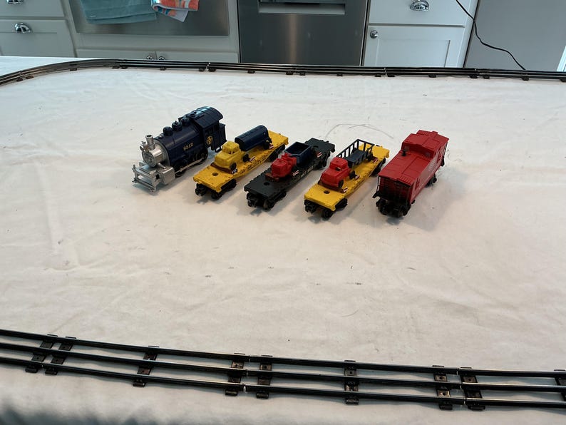 Lionel 8512 DC Train Set Steam Engine With 4 Freight Cars 0 Scale - Etsy