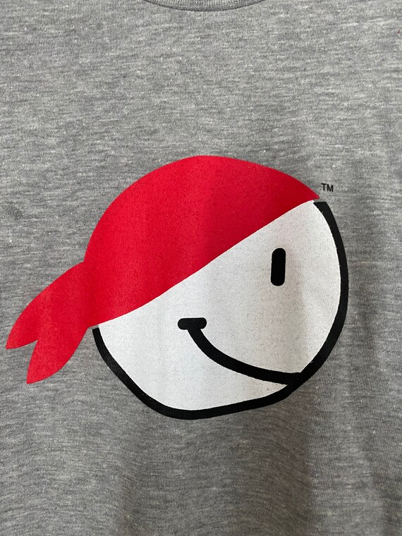 Smiley Face Tee - Etsy