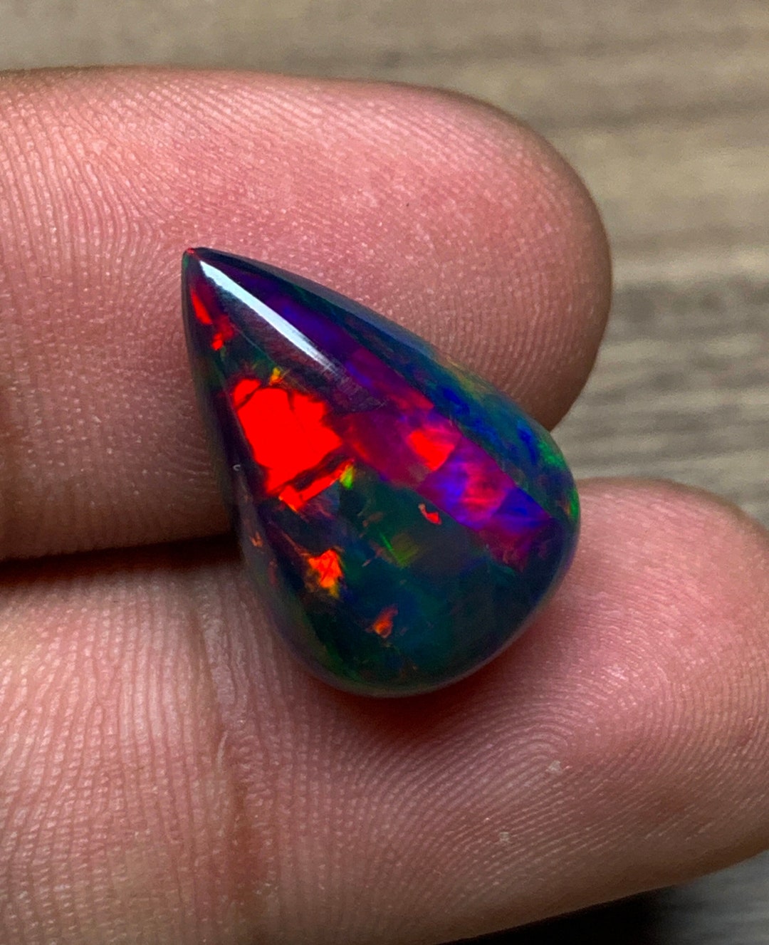 6.8cts -smoked Ethiopian Welo Opal Having Multicolor Fire for Jewelry ...