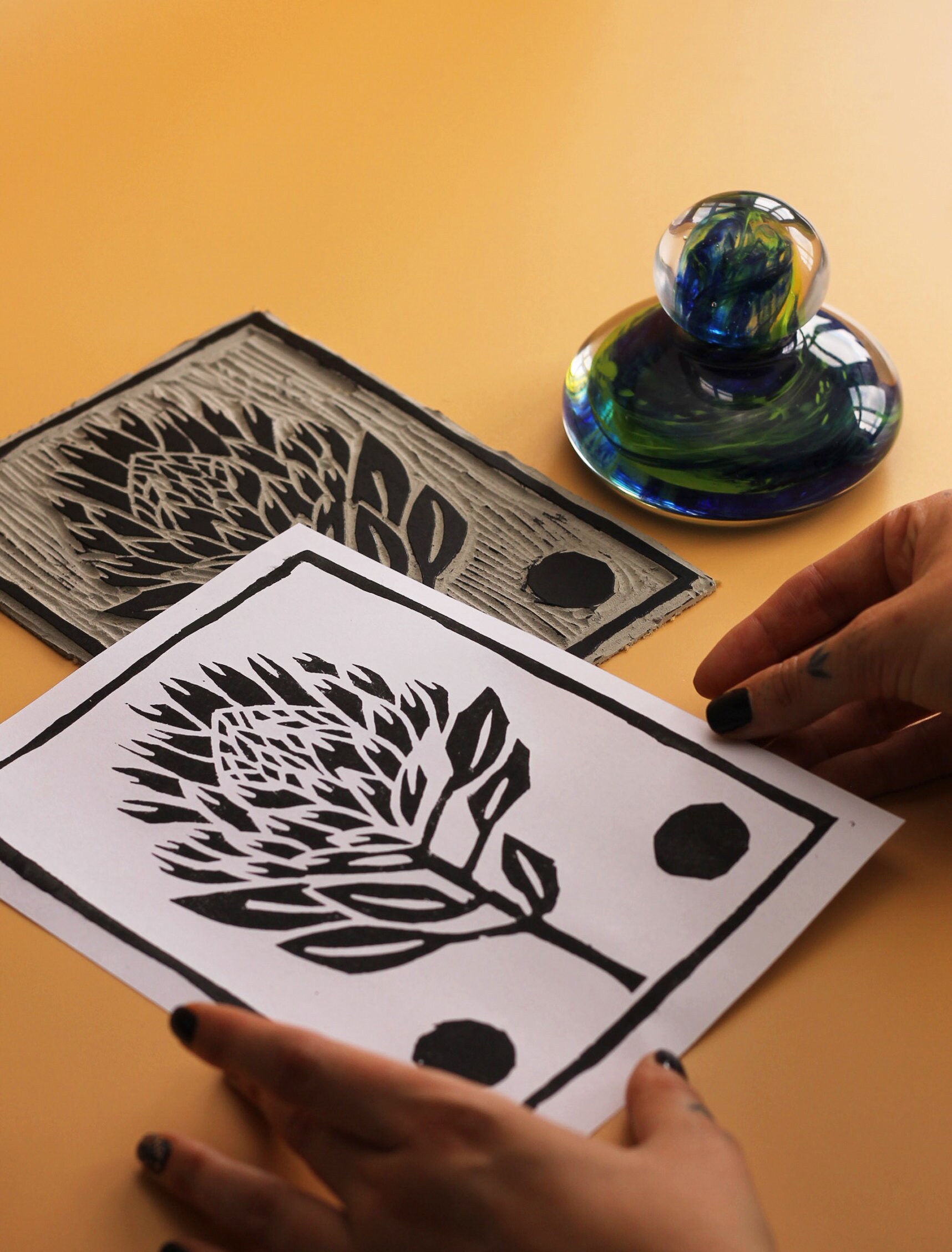 Printmaking Glass Baren - Relief Printmaking - Glass Muller Printmaking ...