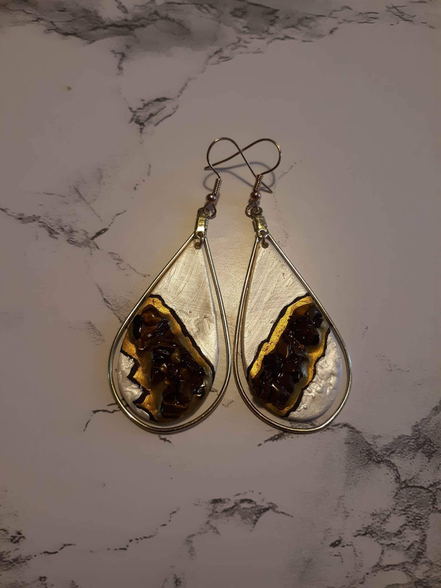 Tear Drop Framed Geodes, Real Crystal Peices - Etsy