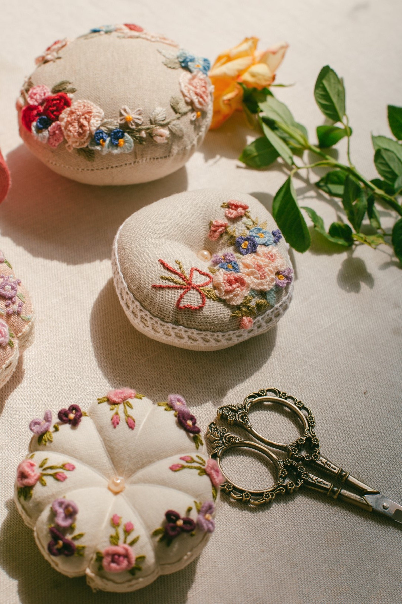 Floral Embroidered Pincushion Handmade, Round Pincushion, Pin Accessory ...