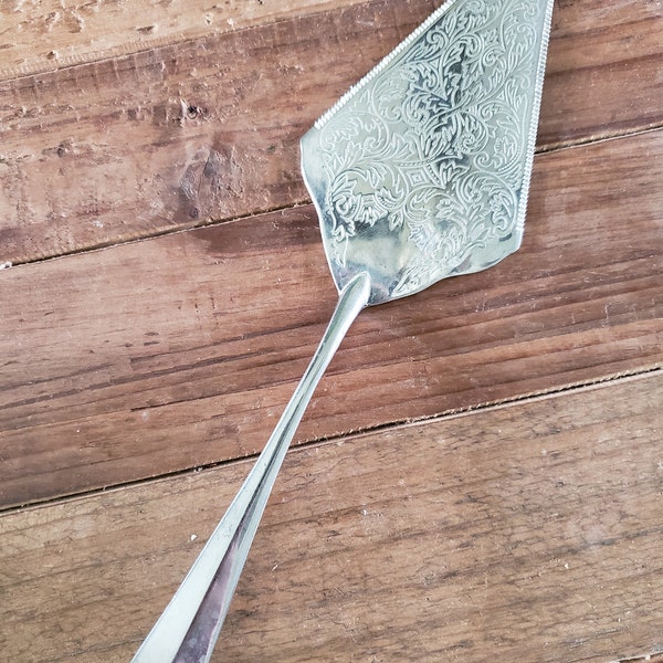 Silver Cake Server - Etsy