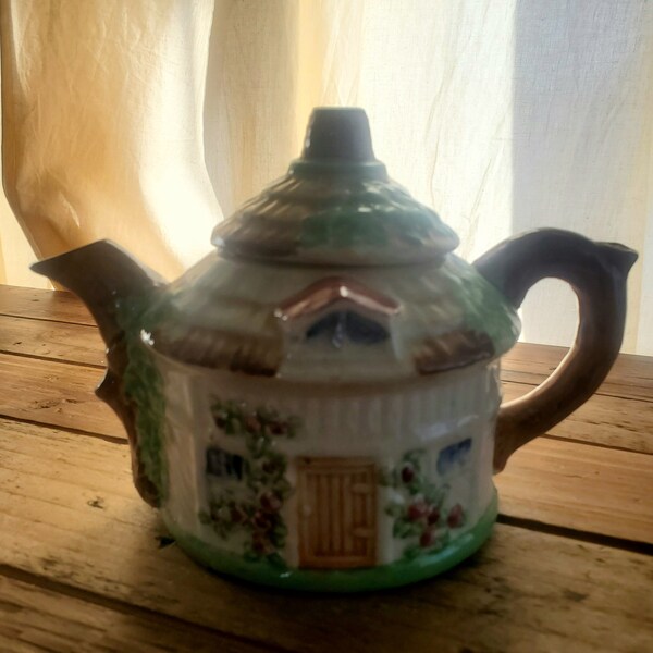 Cottage Tea Pot - Etsy