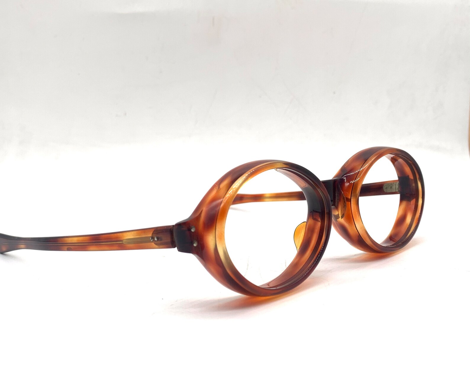 1960s Vintage Round Sunglassestortoiseshell, Made in France , Mod ...