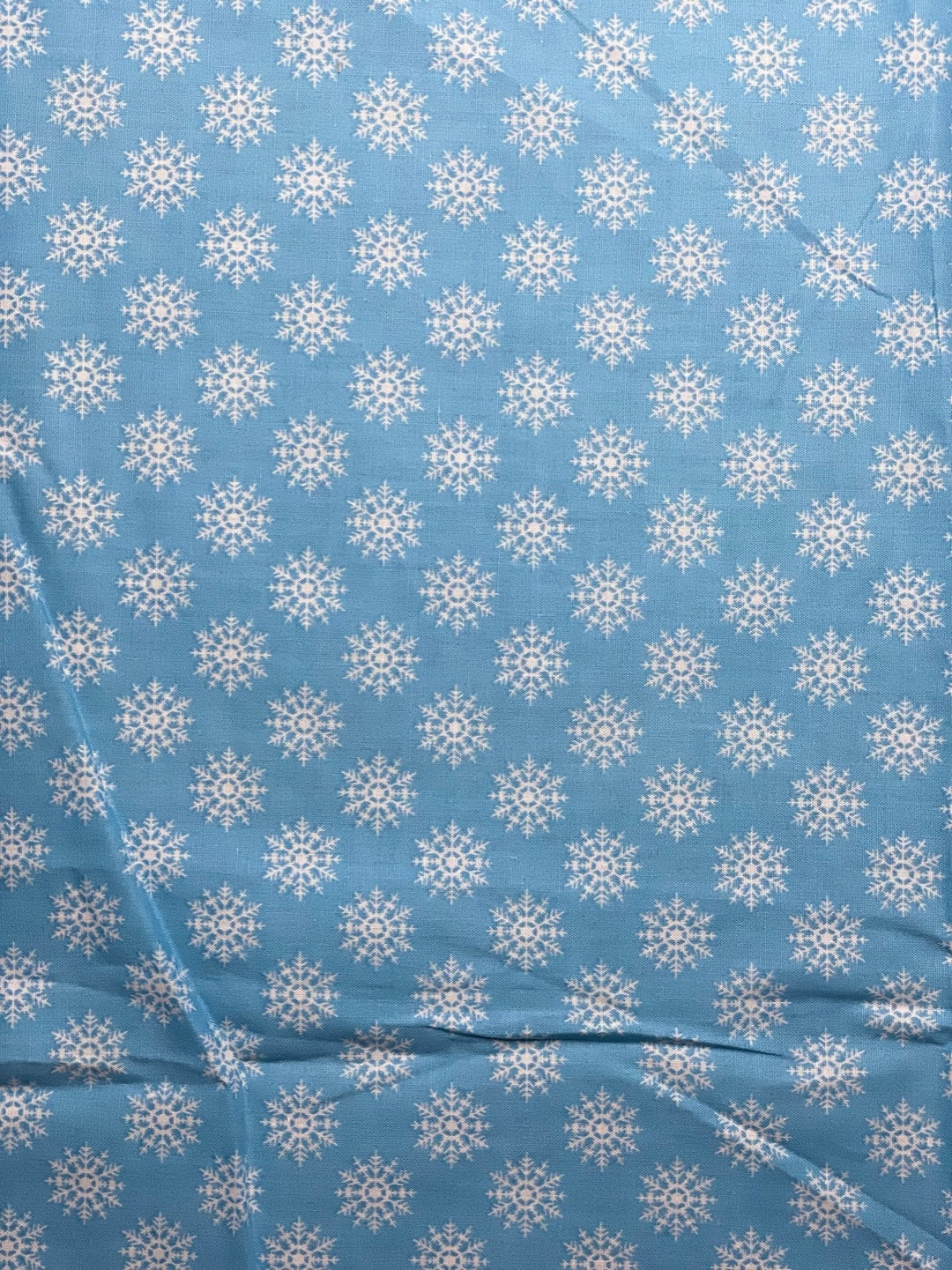 Pre-cut Blue and White Snowflake Fabric, Winter, Christmas, Quilting ...