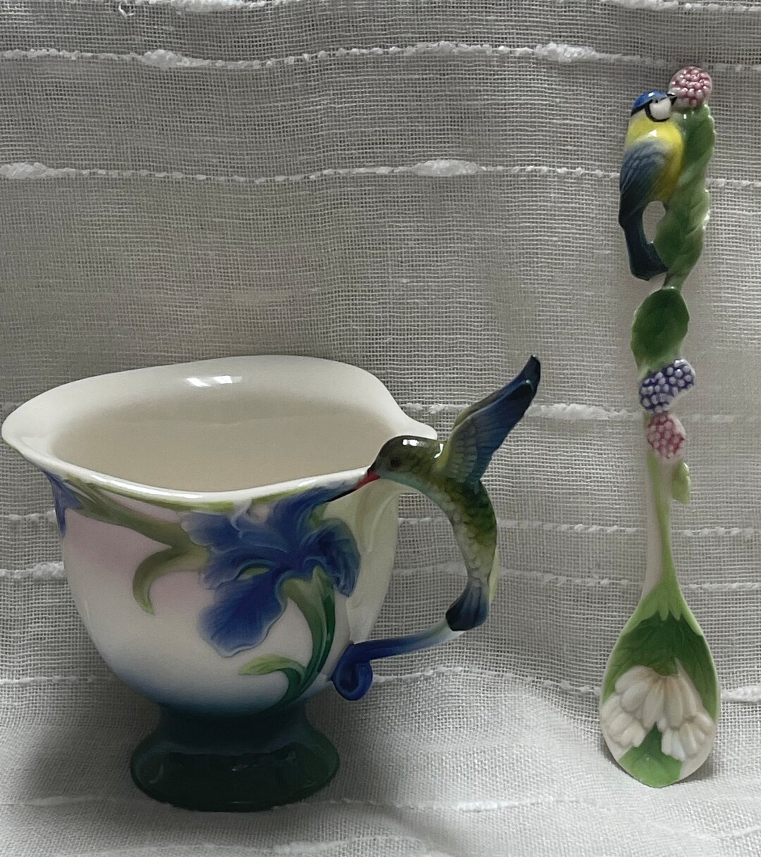 Franz Porcelain Hummingbird Iris Teacup With Bird and Berries Spoon - Etsy