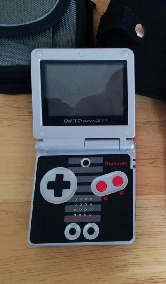 Gameboy Advance SP NES Edition - munimoro.gob.pe