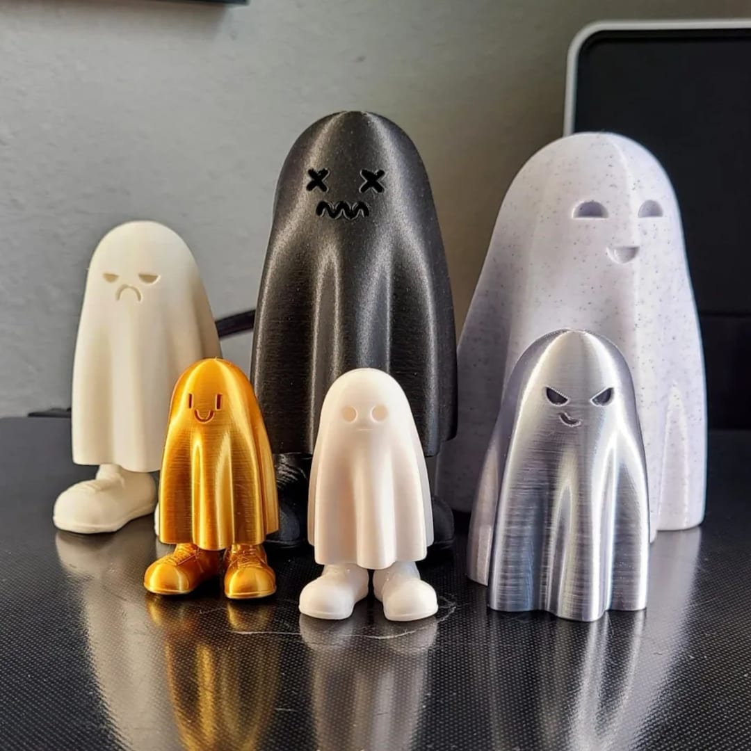 3D Printed Ghost Figure With Retractable Legs Unique - Etsy