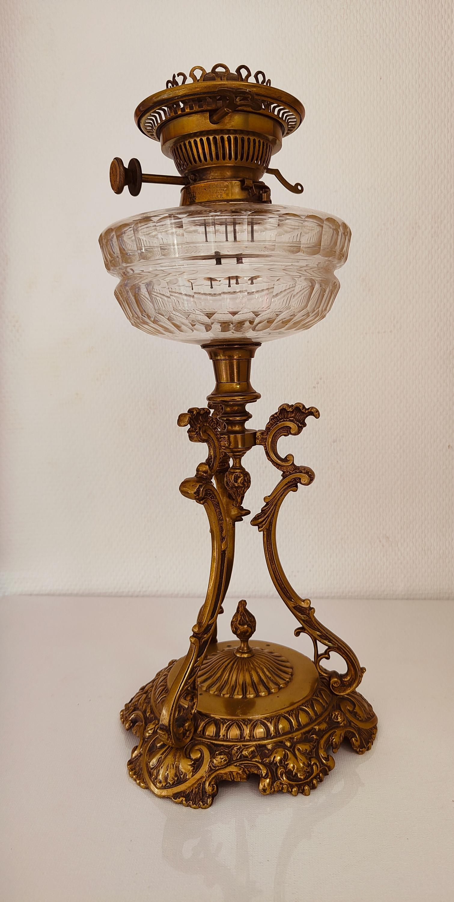 Antique Victorian Oil Lamp Hinks Duplex No 2 Evered and Co Patent ...
