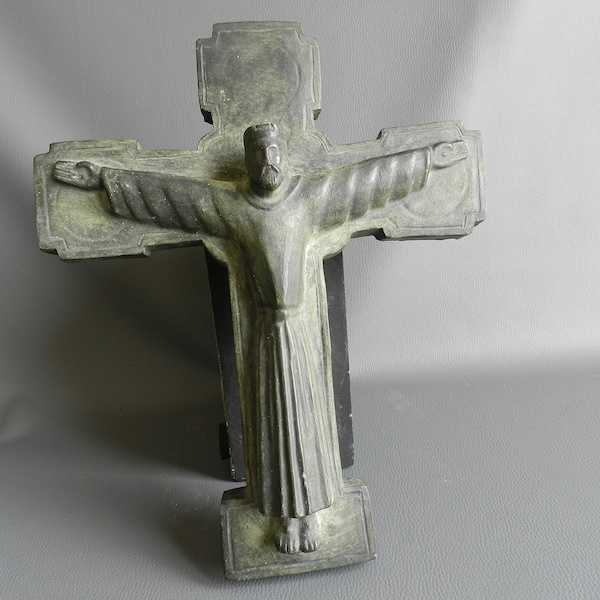 Realistic Crucifix - Etsy
