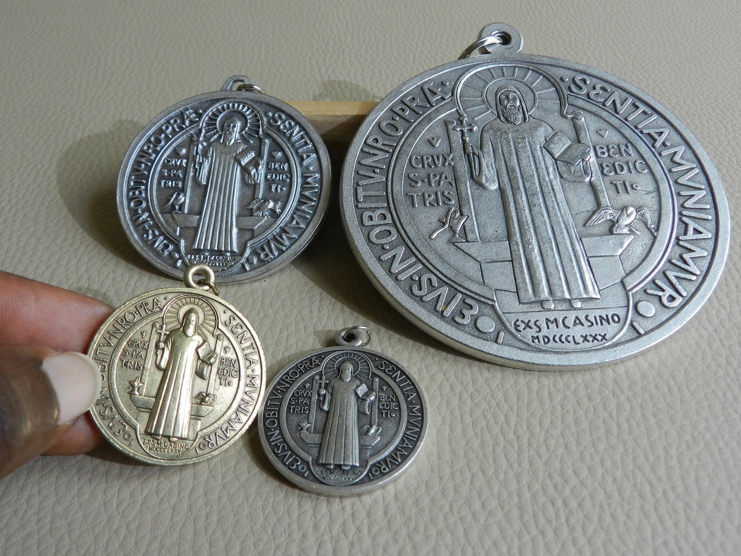 Saint Benedict Medal, San Benedicto Medal, Protection Door Against ...