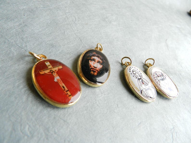 Scapular Medal Heart of Mary and Precious Blood and Holy Face of Jesus ...