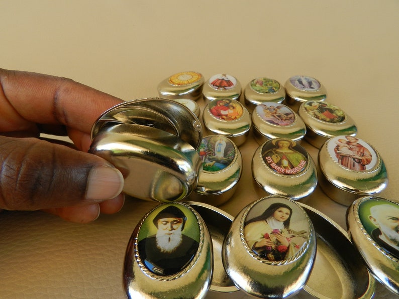 Oval Religious Pill Box, Antic Charm, Antoine Padoue, Rita Pill Box ...