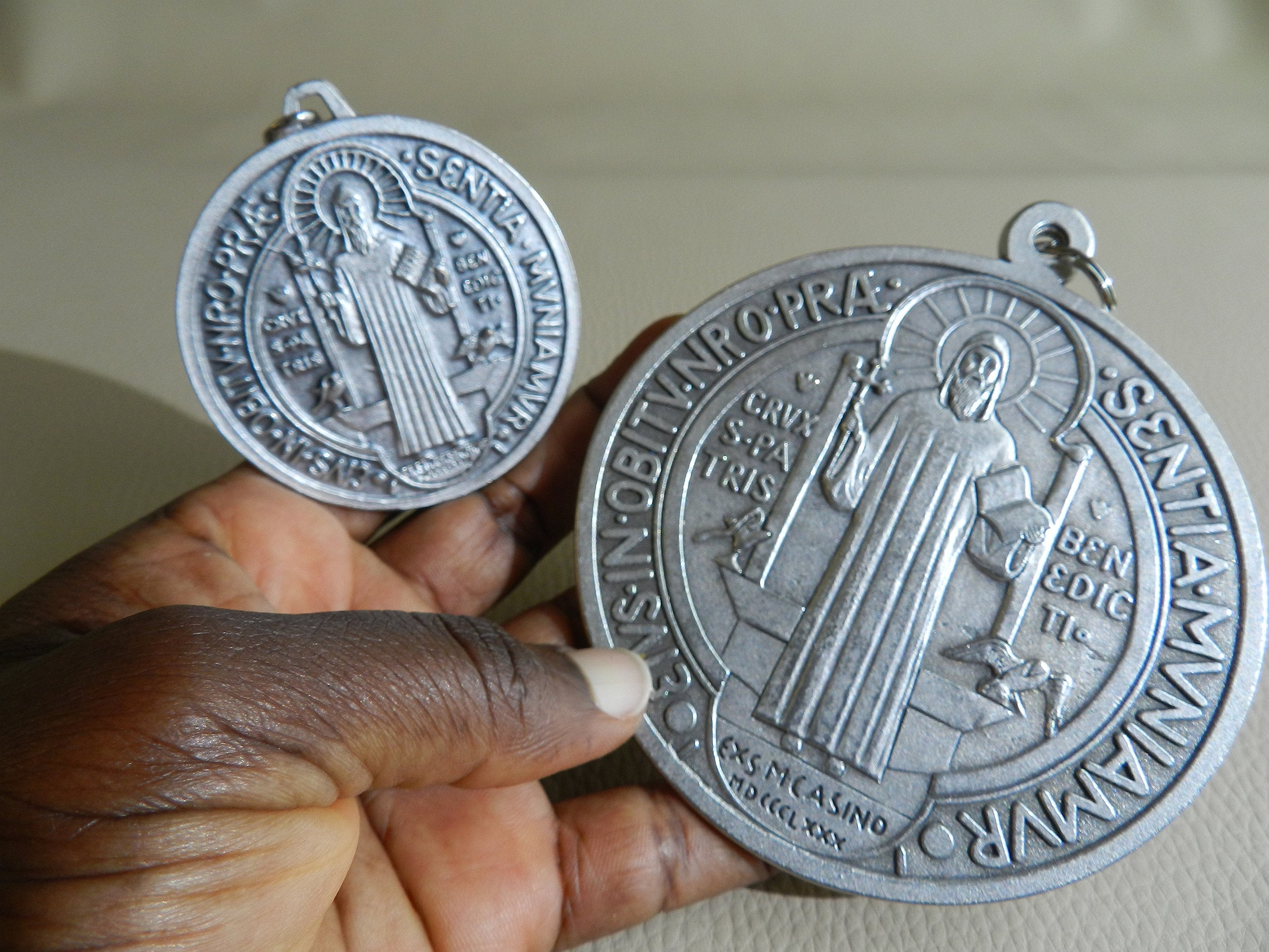Saint Benedict Medal, San Benedicto Medal, Protection Door Against ...
