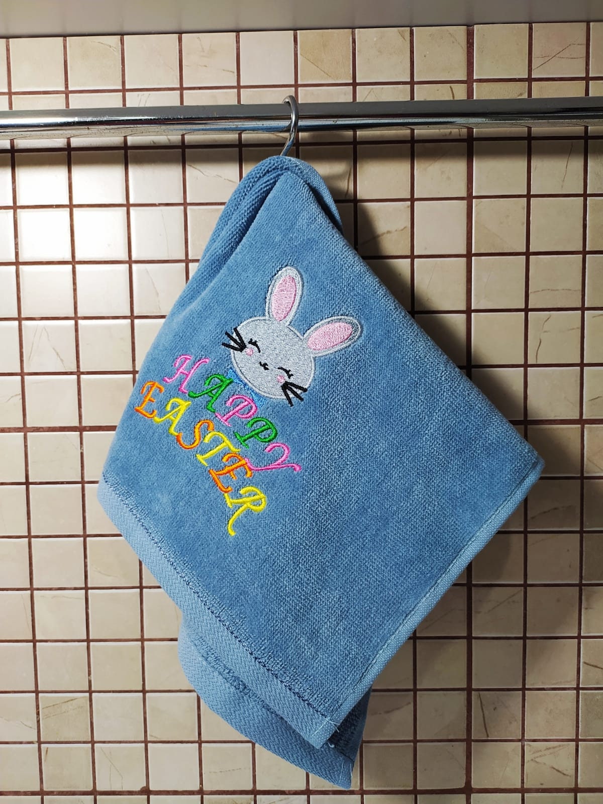 3 Pack Happy Easter Fingertip Hand Towel. Terry Velour Fingertip Hand ...